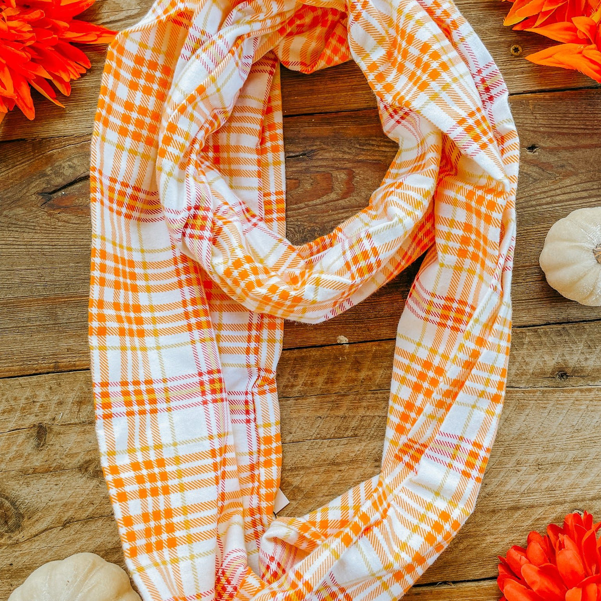 Rust Human Scarf – Modern Companion